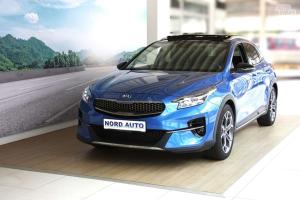 Blue Kia XCeed 2020 in Kaunas, with an engine capacity of 1.60 L and mileage of 60 thousand km for 22369 €, photo 4 on AUTOMOTO.COM.LV