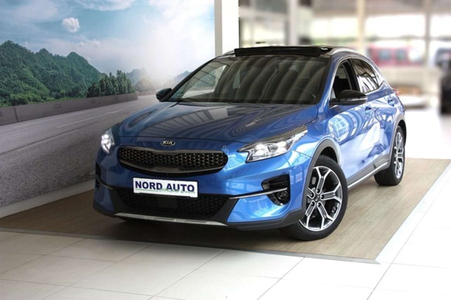 Blue Kia XCeed 2020 in Kaunas, with an engine capacity of 1.60 L and mileage of 60 thousand km for 22369 €, photo 9 on AUTOMOTO.COM.LV