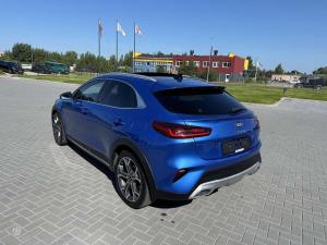 Blue Kia XCeed 2020 in Telschi, with an engine capacity of 1.60 L and mileage of 157 thousand km for 11800 €, photo 5 on AUTOMOTO.COM.LV