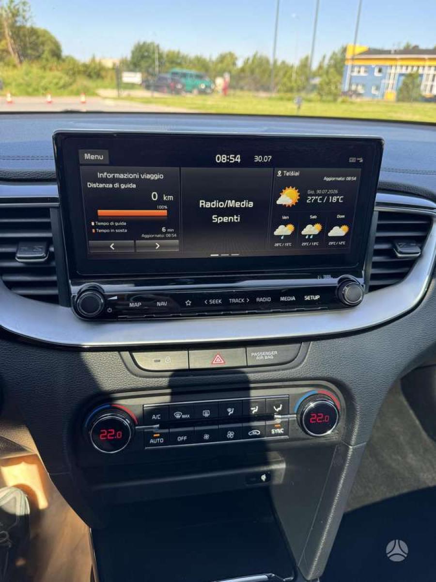 Blue Kia XCeed 2020 in Telschi, with an engine capacity of 1.60 L and mileage of 157 thousand km for 11800 €, photo 33 on AUTOMOTO.COM.LV