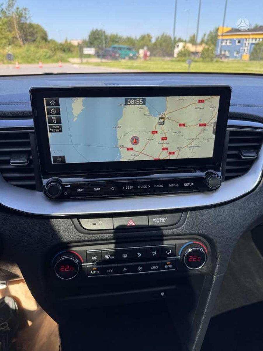 Blue Kia XCeed 2020 in Telschi, with an engine capacity of 1.60 L and mileage of 157 thousand km for 11800 €, photo 37 on AUTOMOTO.COM.LV