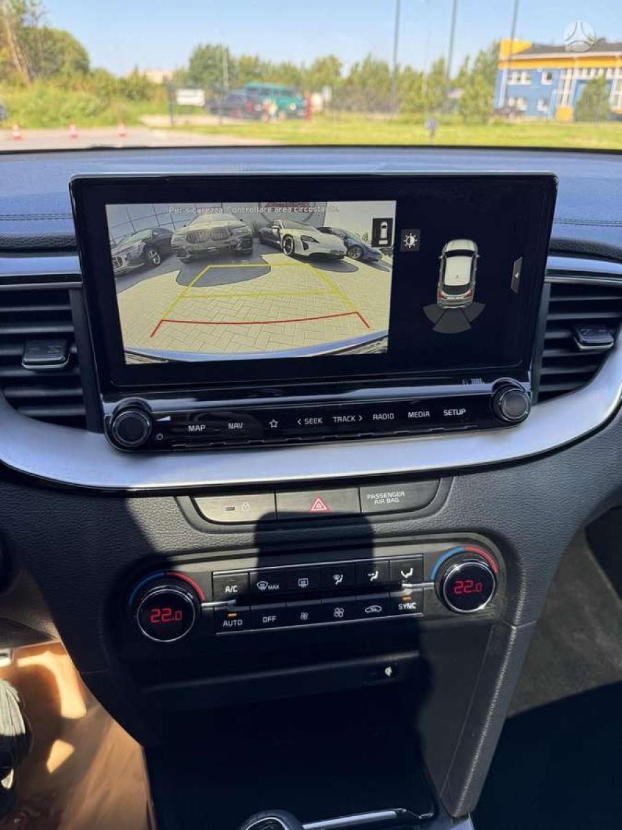 Blue Kia XCeed 2020 in Telschi, with an engine capacity of 1.60 L and mileage of 157 thousand km for 11800 €, photo 42 on AUTOMOTO.COM.LV