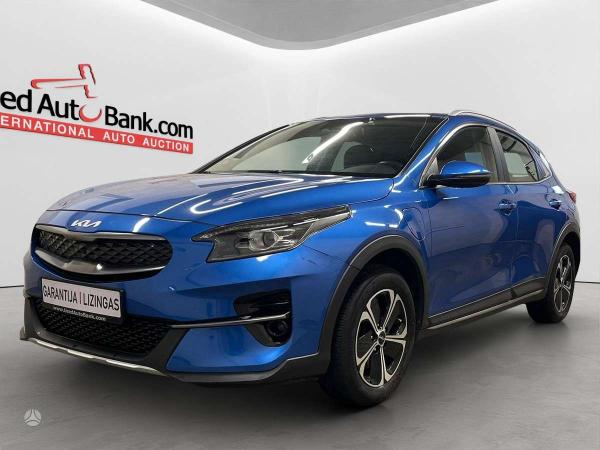 Blue Kia XCeed 2021 in Marijampole, with an engine capacity of 1.58 L and mileage of 144 thousand km for 15246 €, photo 1 on AUTOMOTO.COM.LV