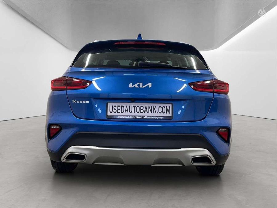 Blue Kia XCeed 2021 in Marijampole, with an engine capacity of 1.58 L and mileage of 144 thousand km for 15246 €, photo 5 on AUTOMOTO.COM.LV