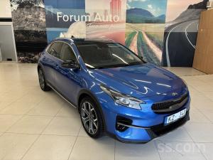 Синий Киа XCeed 2021 в Рига, объемом двигателя 1.60 л и пробегом 127 тыс. км за 15500 €, фото  на AUTOMOTO.COM.LV