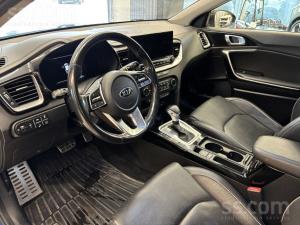 Синий Киа XCeed 2021 в Рига, объемом двигателя 1.60 л и пробегом 127 тыс. км за 15500 €, фото 11 на AUTOMOTO.COM.LV