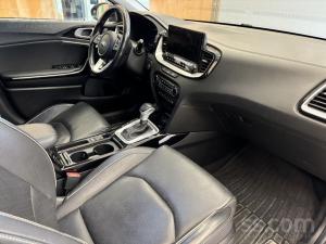 Синий Киа XCeed 2021 в Рига, объемом двигателя 1.60 л и пробегом 127 тыс. км за 15500 €, фото 14 на AUTOMOTO.COM.LV