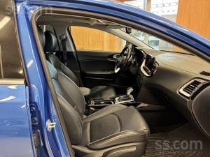 Синий Киа XCeed 2021 в Рига, объемом двигателя 1.60 л и пробегом 127 тыс. км за 15500 €, фото 15 на AUTOMOTO.COM.LV