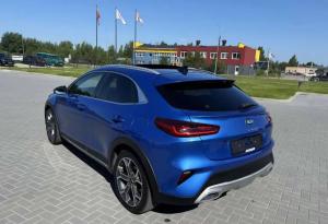Blue Kia XCeed 2020 in Telschi, with an engine capacity of 1.60 L and mileage of 156 thousand km for 11790 €, photo 8 on AUTOMOTO.COM.LV