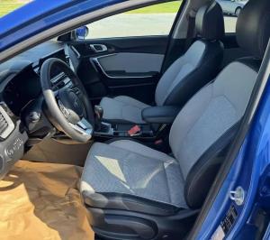 Blue Kia XCeed 2020 in Telschi, with an engine capacity of 1.60 L and mileage of 156 thousand km for 11790 €, photo 11 on AUTOMOTO.COM.LV