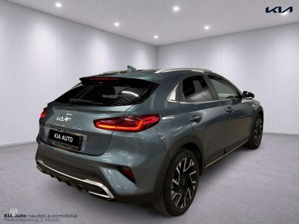 Blue Kia XCeed 2023 in Vilnius, with an engine capacity of 1.60 L and mileage of 81 thousand km for 18900 €, photo 2 on AUTOMOTO.COM.LV