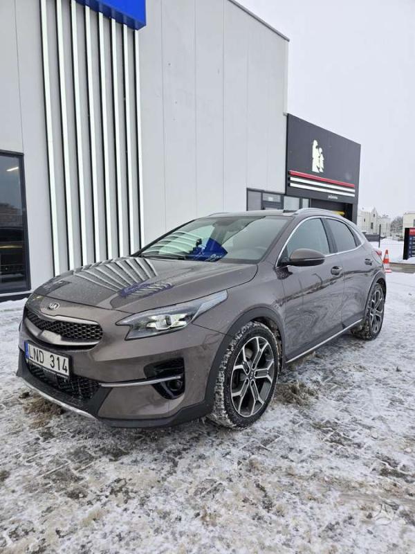 Brūns Kia XCeed 2020 Kauņa, ar dzinēja tilpumu 1.35 L un nobraukumu 127 tūkst. km par 17000 €, foto 1 vietnē AUTOMOTO.COM.LV