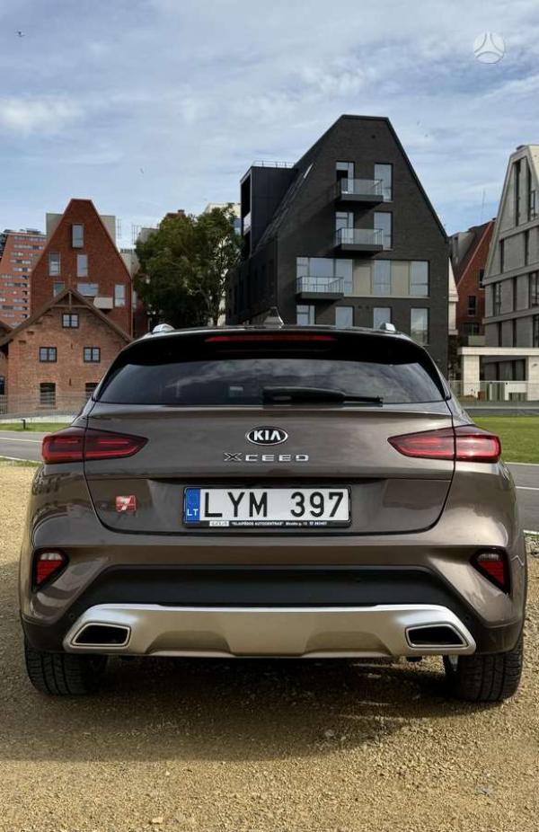 Киа XCeed 2020 в Клайпеда на AUTOMOTO.COM.LV Коричневый Киа XCeed 2020 в Клайпеда, объемом двигателя 1.59 л и пробегом 107 тыс. км за 15500 €, фото 3 на AUTOMOTO.COM.LV