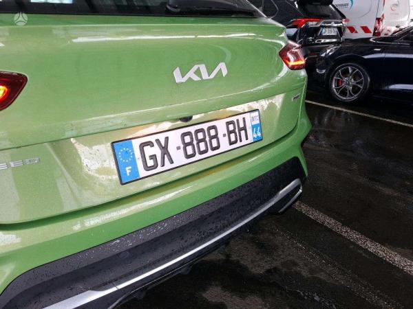 Green Kia XCeed 2024 in Vilnius, with an engine capacity of 1.60 L and mileage of 82 thousand km for 18999 €, photo 11 on AUTOMOTO.COM.LV