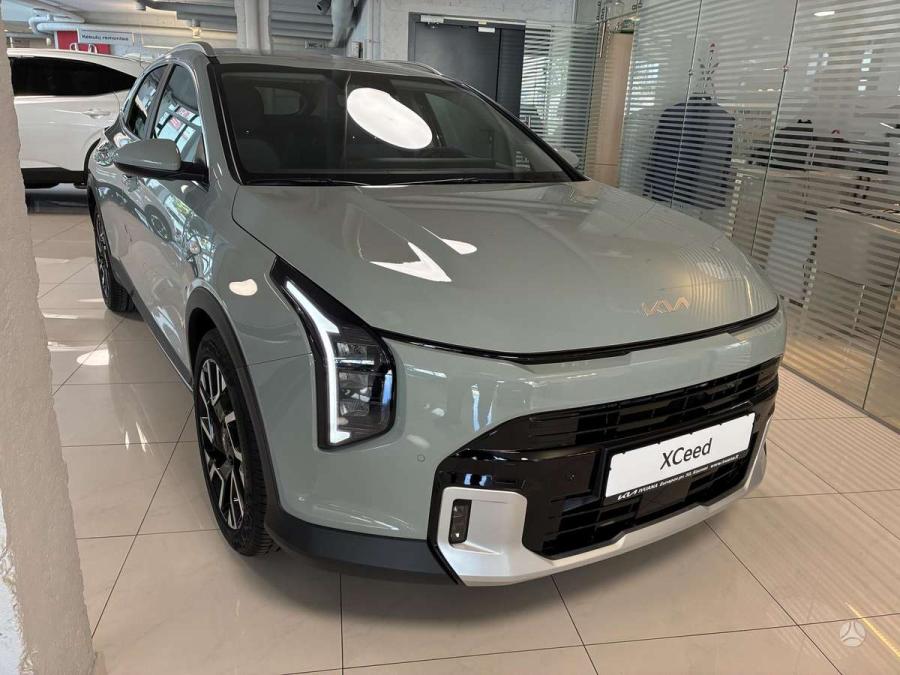 Green Kia XCeed 2026 in Kaunas, with an engine capacity of 1.60 L and mileage of 0 thousand km for 25990 €, photo 5 on AUTOMOTO.COM.LV