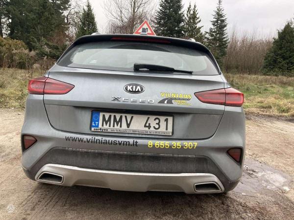 Pelēks Kia XCeed 2020 Viļņa, ar dzinēja tilpumu 1.60 L un nobraukumu 60 tūkst. km par 8200 €, foto 3 vietnē AUTOMOTO.COM.LV