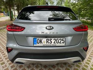 Grey Kia XCeed 2020 in Vilnius, with an engine capacity of 1.60 L and mileage of 234 thousand km for 12899 €, photo 8 on AUTOMOTO.COM.LV