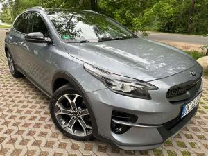 Grey Kia XCeed 2020 in Vilnius, with an engine capacity of 1.60 L and mileage of 234 thousand km for 12899 €, photo 12 on AUTOMOTO.COM.LV