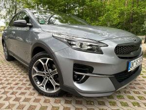 Grey Kia XCeed 2020 in Vilnius, with an engine capacity of 1.60 L and mileage of 234 thousand km for 12899 €, photo 13 on AUTOMOTO.COM.LV