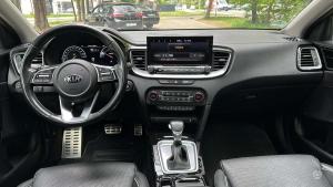 Grey Kia XCeed 2020 in Vilnius, with an engine capacity of 1.60 L and mileage of 234 thousand km for 12899 €, photo 24 on AUTOMOTO.COM.LV