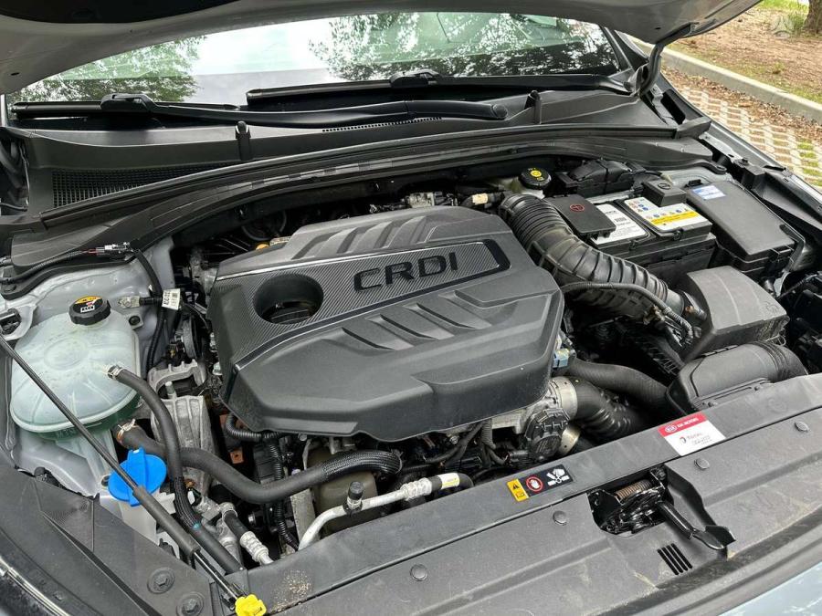 Grey Kia XCeed 2020 in Vilnius, with an engine capacity of 1.60 L and mileage of 234 thousand km for 12899 €, photo 42 on AUTOMOTO.COM.LV