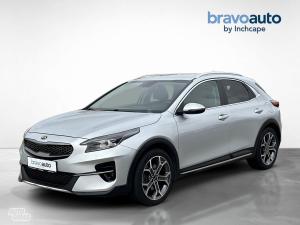 Grey Kia XCeed 2020 in Klaipeda, with an engine capacity of 1.40 L and mileage of 49 thousand km for 18991 €, photo  on AUTOMOTO.COM.LV