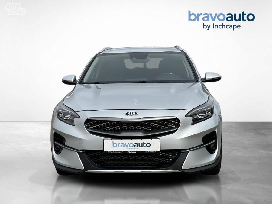 Grey Kia XCeed 2020 in Klaipeda, with an engine capacity of 1.40 L and mileage of 49 thousand km for 18991 €, photo 9 on AUTOMOTO.COM.LV