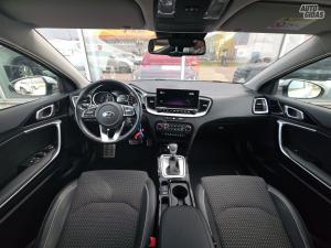 Grey Kia XCeed 2020 in Klaipeda, with an engine capacity of 1.40 L and mileage of 49 thousand km for 18991 €, photo 11 on AUTOMOTO.COM.LV