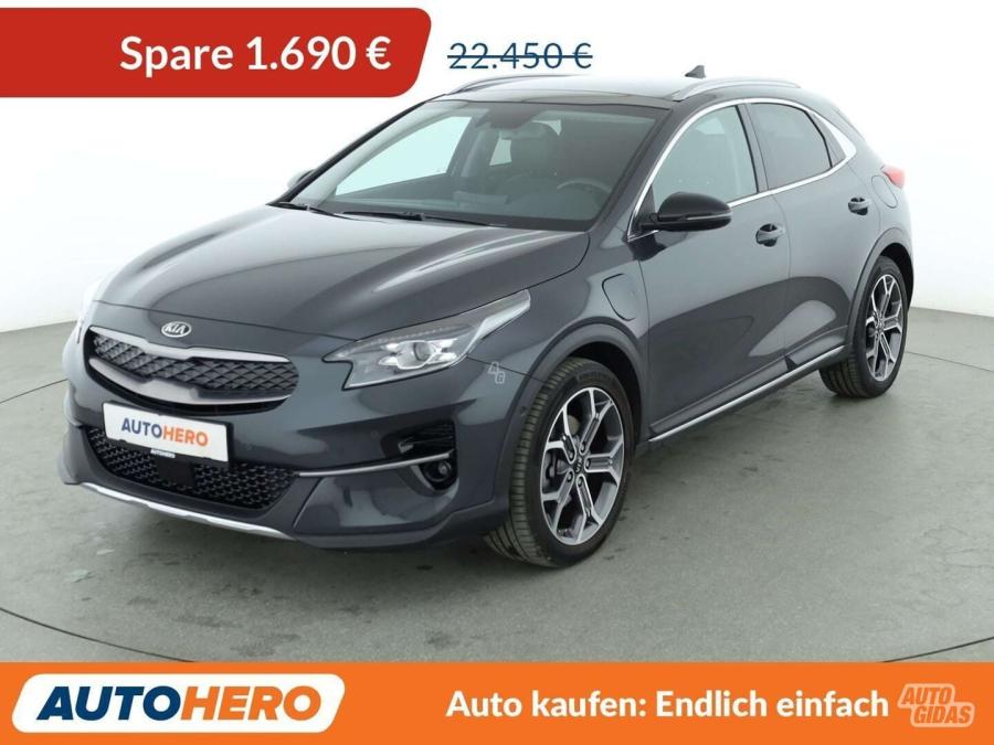Grey Kia XCeed 2021 in Kaunas, with an engine capacity of 1.60 L and mileage of 33 thousand km for 23183 €, photo 1 on AUTOMOTO.COM.LV
