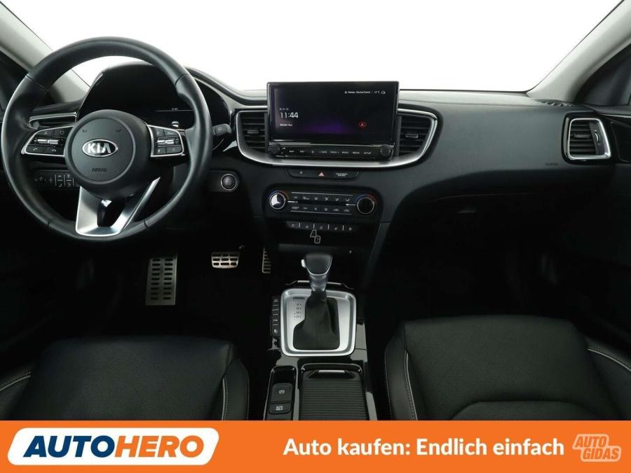 Grey Kia XCeed 2021 in Kaunas, with an engine capacity of 1.60 L and mileage of 33 thousand km for 23183 €, photo 12 on AUTOMOTO.COM.LV