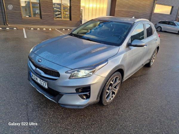 Pelēks Kia XCeed 2021 Klaipėda, ar dzinēja tilpumu 1.35 L un nobraukumu 45 tūkst. km par 18000 €, foto 1 vietnē AUTOMOTO.COM.LV