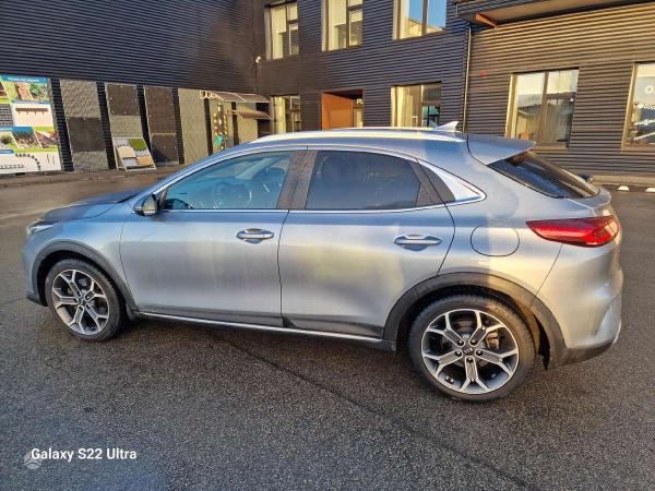 Pelēks Kia XCeed 2021 Klaipėda, ar dzinēja tilpumu 1.35 L un nobraukumu 45 tūkst. km par 18000 €, foto 4 vietnē AUTOMOTO.COM.LV