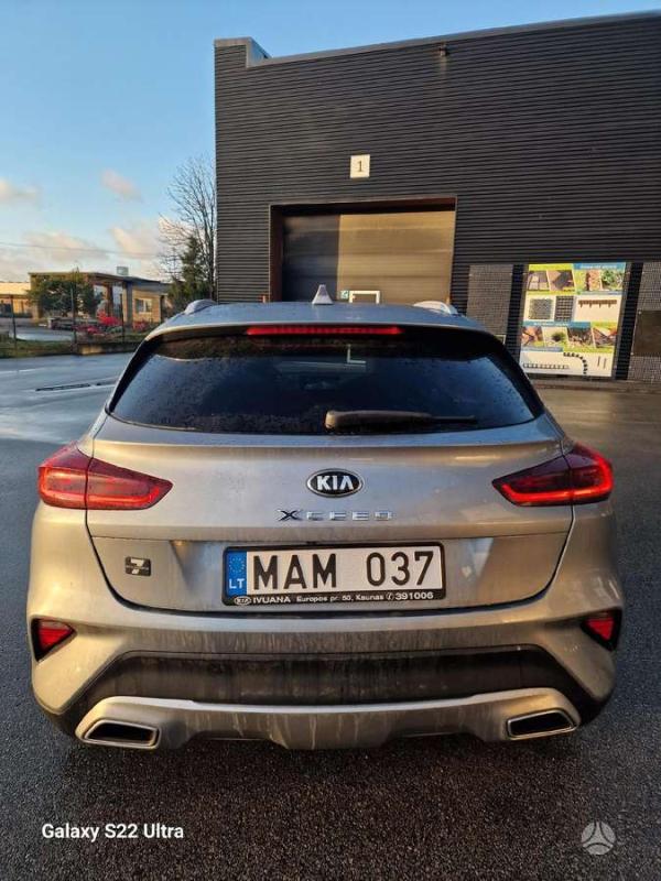 Pelēks Kia XCeed 2021 Klaipėda, ar dzinēja tilpumu 1.35 L un nobraukumu 45 tūkst. km par 18000 €, foto 5 vietnē AUTOMOTO.COM.LV