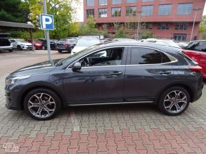 Pelēks Kia XCeed 2021 Kauņa, ar dzinēja tilpumu 1.60 L un nobraukumu 33 tūkst. km par 24735 €, foto 3 vietnē AUTOMOTO.COM.LV