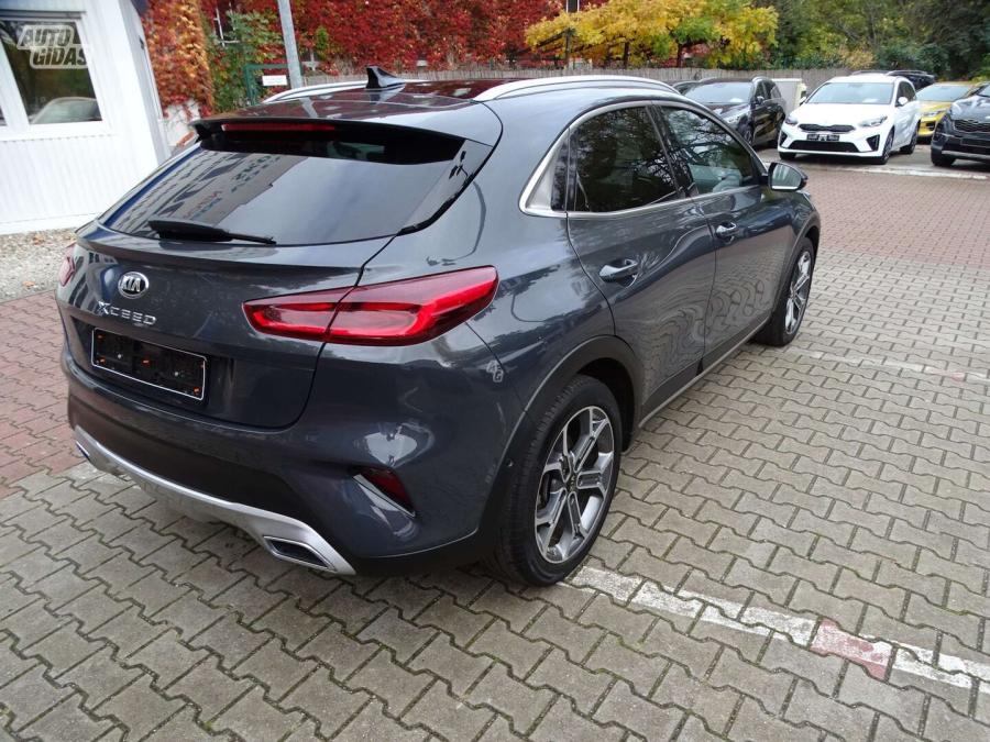 Pelēks Kia XCeed 2021 Kauņa, ar dzinēja tilpumu 1.60 L un nobraukumu 33 tūkst. km par 24735 €, foto 4 vietnē AUTOMOTO.COM.LV