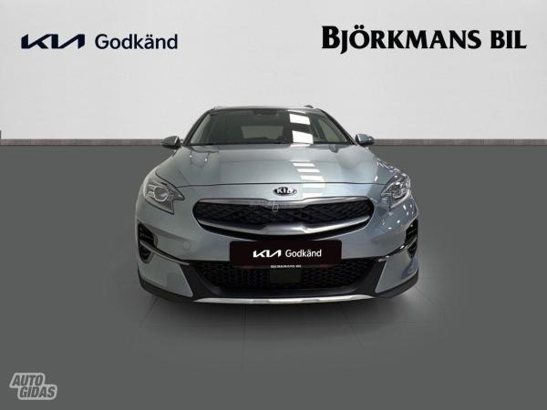 Grey Kia XCeed 2021 in Kaunas, with an engine capacity of 0.00 L and mileage of 37 thousand km for 26368 €, photo 2 on AUTOMOTO.COM.LV