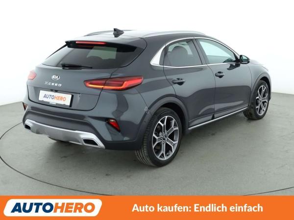 Grey Kia XCeed 2021 in Kaunas, with an engine capacity of 1.60 L and mileage of 33 thousand km for 23183 €, photo 6 on AUTOMOTO.COM.LV
