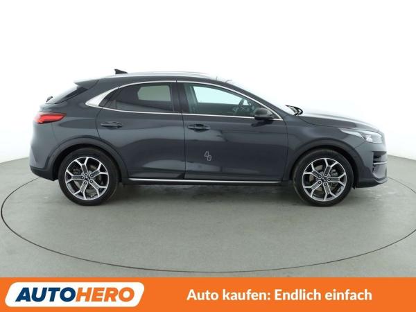 Grey Kia XCeed 2021 in Kaunas, with an engine capacity of 1.60 L and mileage of 33 thousand km for 23183 €, photo 7 on AUTOMOTO.COM.LV