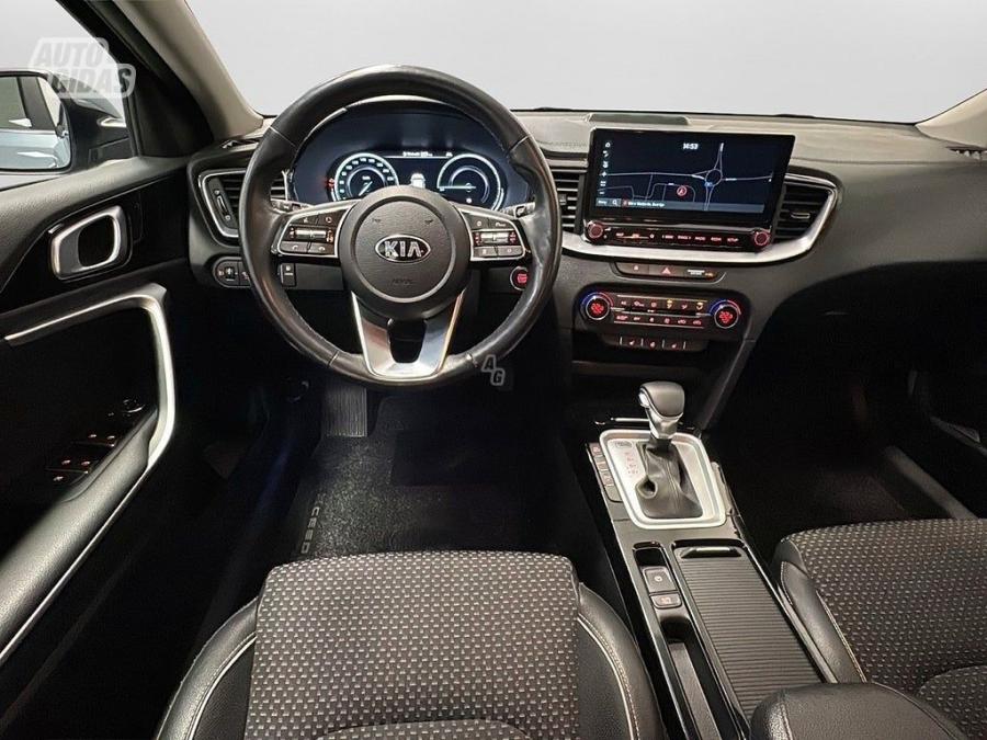 Grey Kia XCeed 2021 in Kaunas, with an engine capacity of 0.00 L and mileage of 37 thousand km for 26505 €, photo 7 on AUTOMOTO.COM.LV