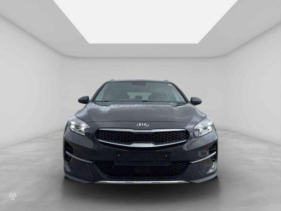 Серый Киа XCeed 2021 в Каунас, объемом двигателя 1.60 л и пробегом 117 тыс. км за 14990 €, фото 3 на AUTOMOTO.COM.LV