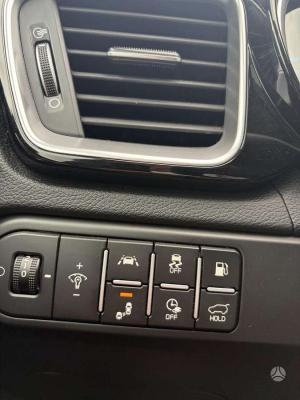 Pelēks Kia XCeed 2021 Marijampole, ar dzinēja tilpumu 1.58 L un nobraukumu 110 tūkst. km par 16900 €, foto 3 vietnē AUTOMOTO.COM.LV