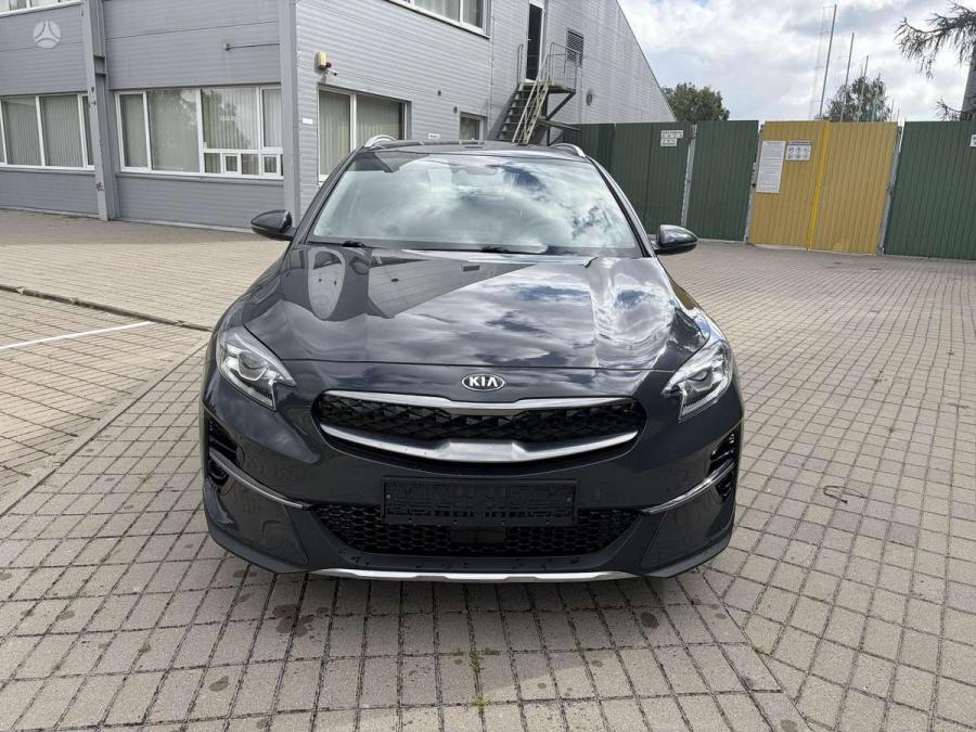 Pelēks Kia XCeed 2021 Marijampole, ar dzinēja tilpumu 1.58 L un nobraukumu 110 tūkst. km par 16900 €, foto 7 vietnē AUTOMOTO.COM.LV