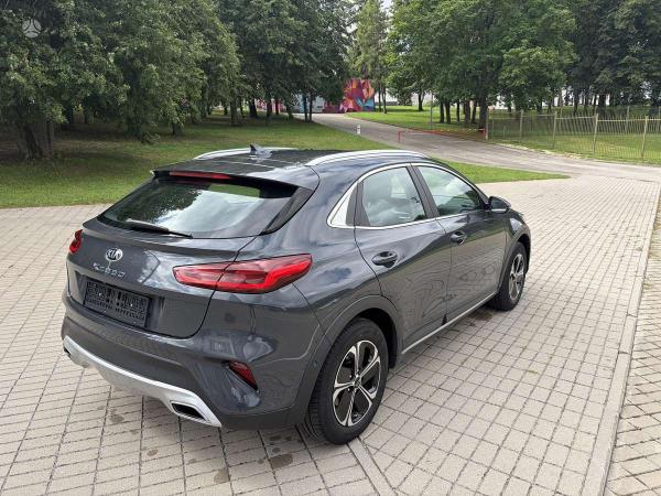 Grey Kia XCeed 2021 in Marijampole, with an engine capacity of 1.58 L and mileage of 110 thousand km for 16900 €, photo 10 on AUTOMOTO.COM.LV