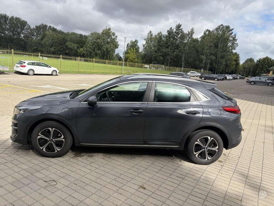Pelēks Kia XCeed 2021 Marijampole, ar dzinēja tilpumu 1.58 L un nobraukumu 110 tūkst. km par 16900 €, foto 15 vietnē AUTOMOTO.COM.LV
