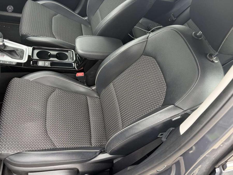Pelēks Kia XCeed 2021 Marijampole, ar dzinēja tilpumu 1.58 L un nobraukumu 110 tūkst. km par 16900 €, foto 18 vietnē AUTOMOTO.COM.LV