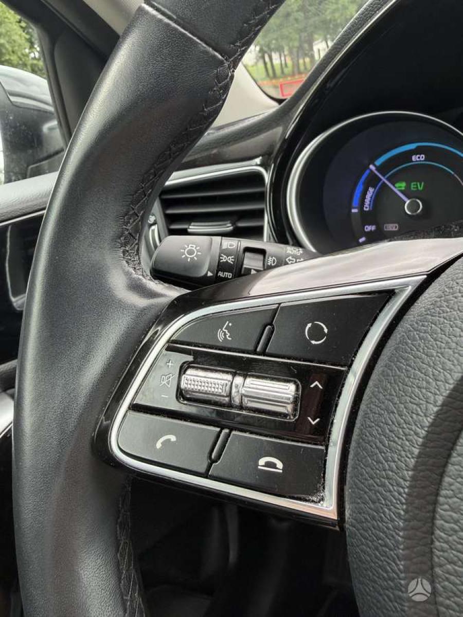 Pelēks Kia XCeed 2021 Marijampole, ar dzinēja tilpumu 1.58 L un nobraukumu 110 tūkst. km par 16900 €, foto 22 vietnē AUTOMOTO.COM.LV