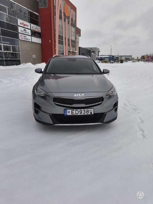 Pelēks Kia XCeed 2022 Šauļi, ar dzinēja tilpumu 1.60 L un nobraukumu 85 tūkst. km par 16950 €, foto 4 vietnē AUTOMOTO.COM.LV