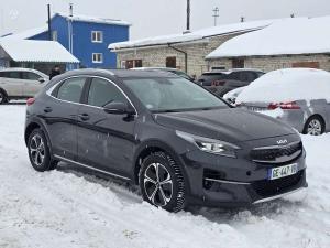 Grey Kia XCeed 2022 in Taurage, with an engine capacity of 1.58 L and mileage of 186 thousand km for 11800 €, photo 2 on AUTOMOTO.COM.LV