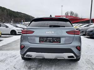 Grey Kia XCeed 2022 in Vilnius, with an engine capacity of 1.58 L and mileage of 82 thousand km for 19800 €, photo 5 on AUTOMOTO.COM.LV