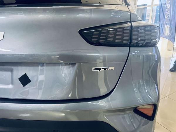 Grey Kia XCeed 2026 in Siauliai, with an engine capacity of 1.60 L and mileage of 4 thousand km for 29350 €, photo 11 on AUTOMOTO.COM.LV